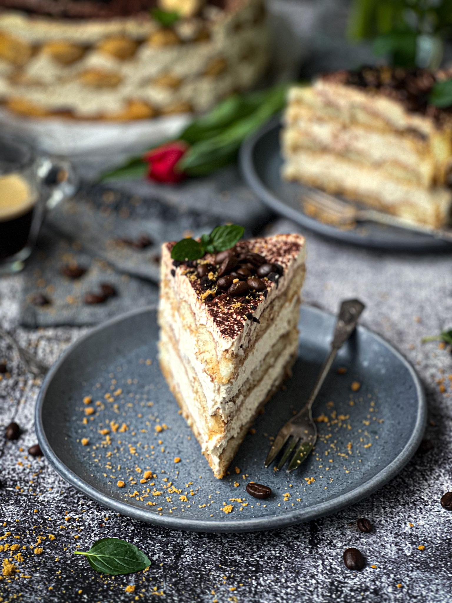 Tort tiramisu bez pieczenia
